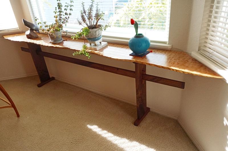 Window table